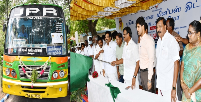 5 வழிதடங்களுக்கான மினி பஸ் சேவையை.. அமைச்சர் நாசர் தொடங்கி வைத்தார்! - Seithipunal