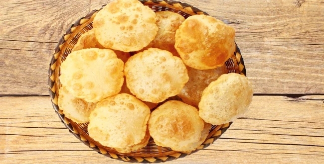 குழந்தைகளுக்கு, சுவையான சத்தான பருத்திக்கொட்டை இனிப்பு பூரி..! எளிமையாக ...