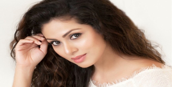 ஜெயம் நடிகை.. சதாவா இது.?! இந்த வயசிலும் எவ்வளவு அழகா இருக்காங்க ...