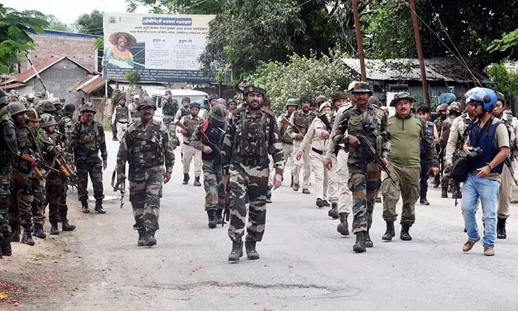 மணிப்பூர் கலவர வழக்குகளை விசாரிக்க சிறப்புக் குழு நியமனம்.! - Seithipunal