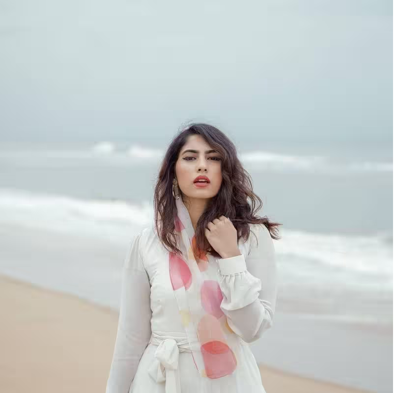 கதாநாயகியாக அறிமுகம் ஆகும் பிரபல இயக்குனரின் மகள் - யார் தெரியுமா ...